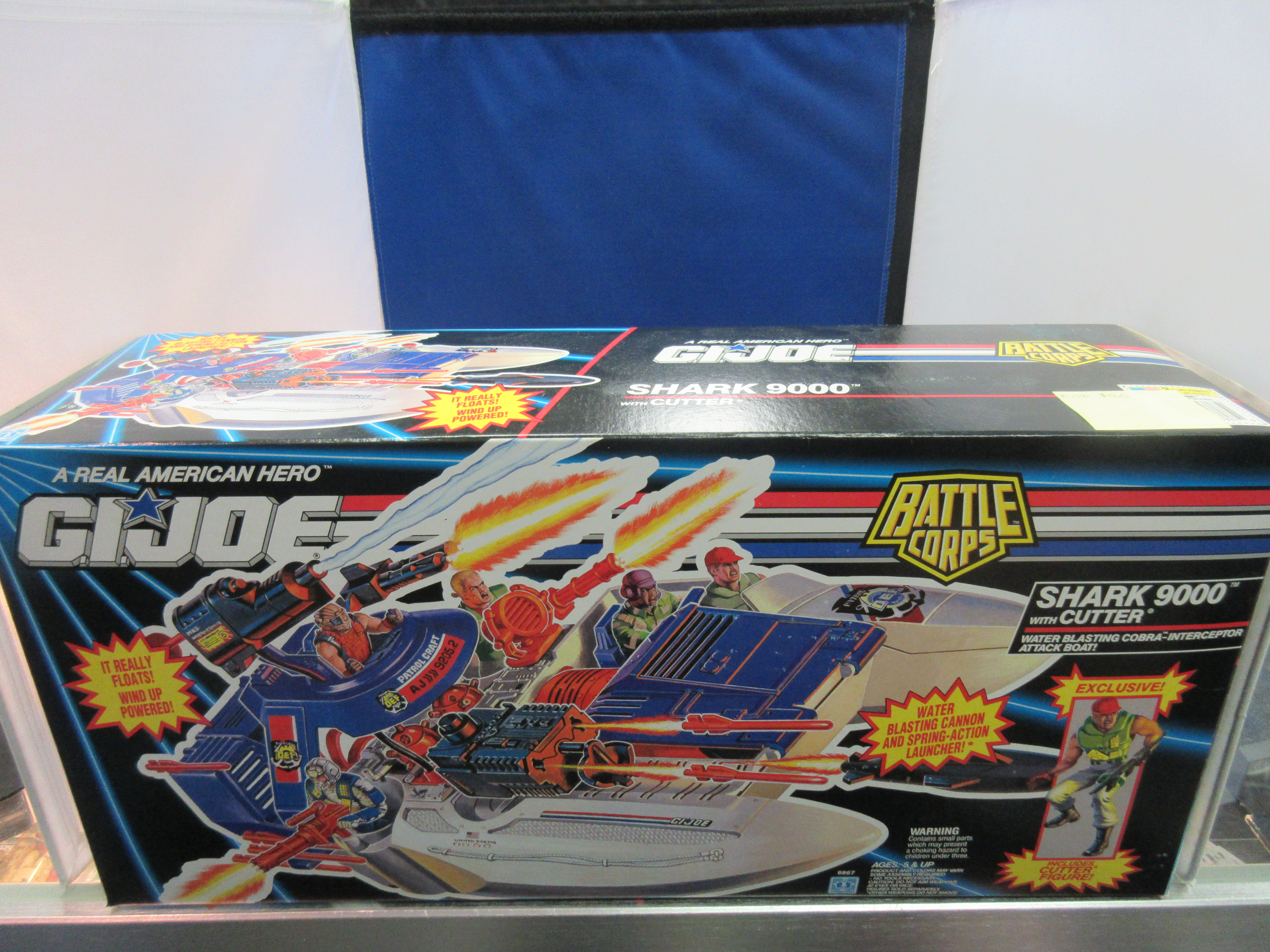 Battle Corps Shark 9000 w/ Cutter – Crowemag Toys