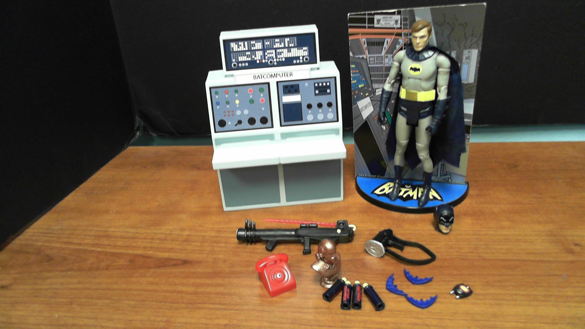 Batman Classic 1966 To The Batcave Set – Crowemag Toys