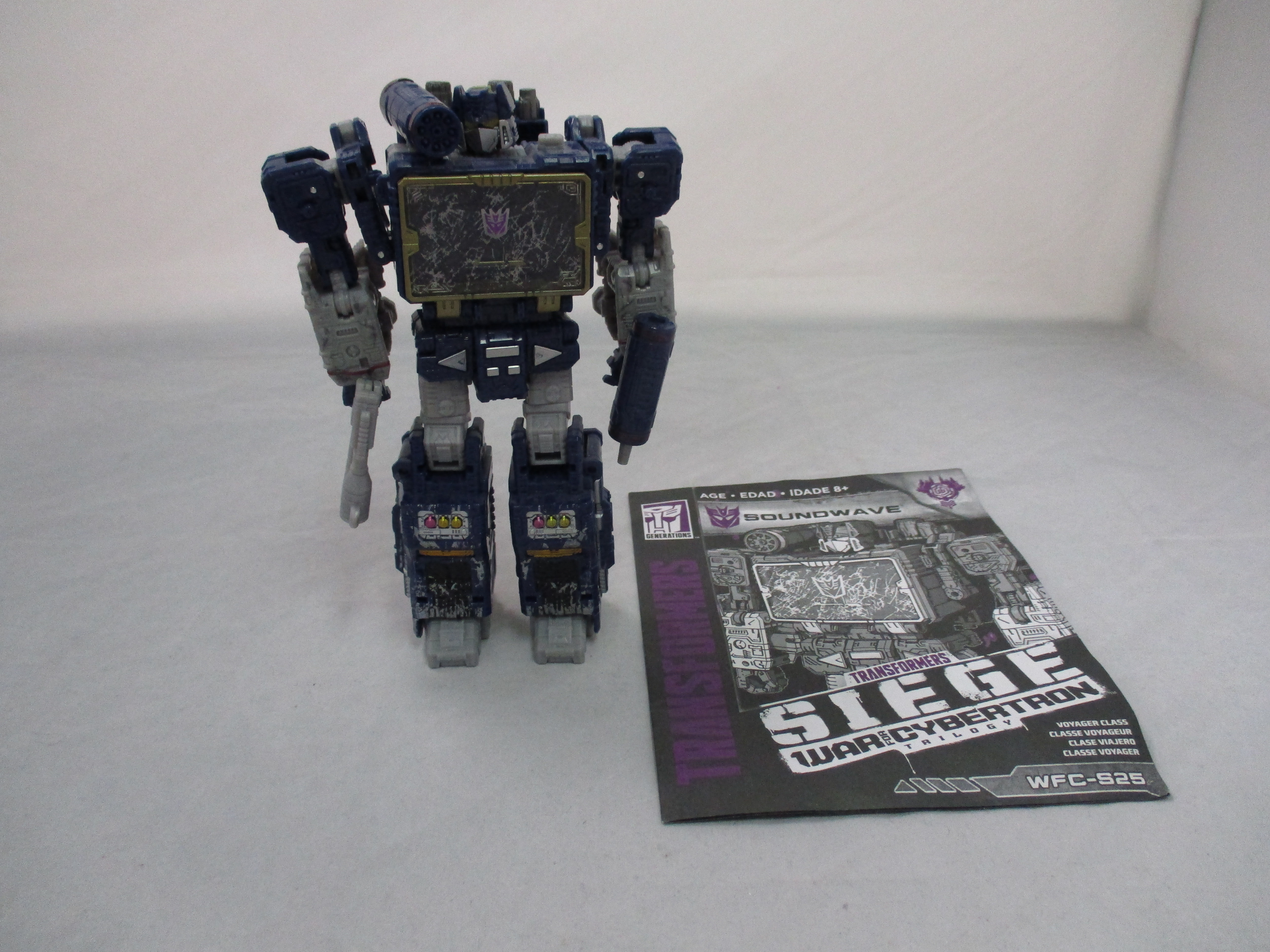 WFC Siege Soundwave – Crowemag Toys