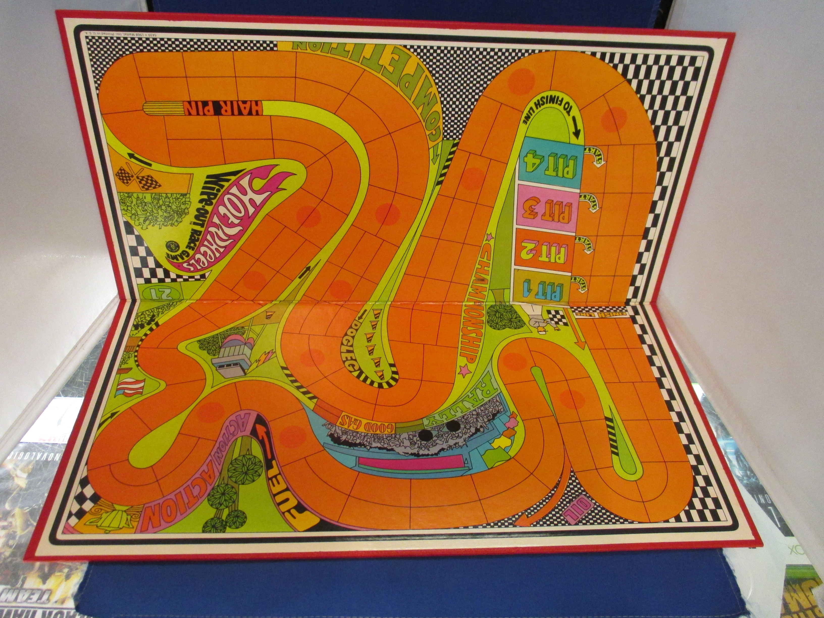 Hot Wheels Wipe-Out Board Game – Crowemag Toys