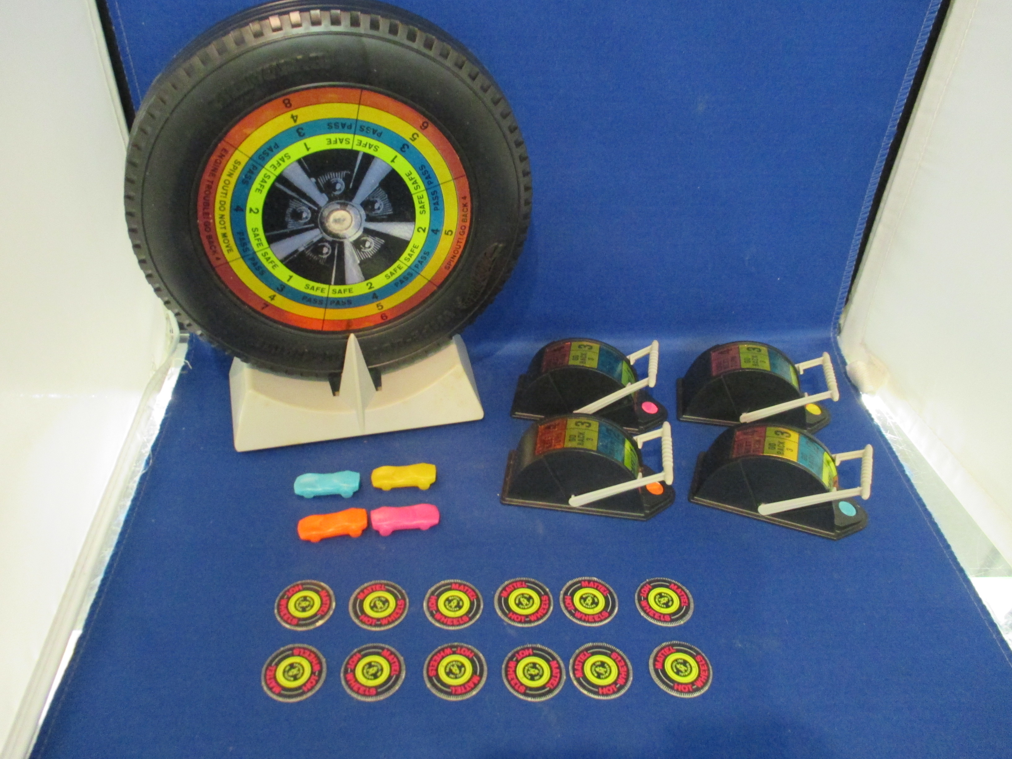 Hot Wheels Wipe-Out Board Game – Crowemag Toys
