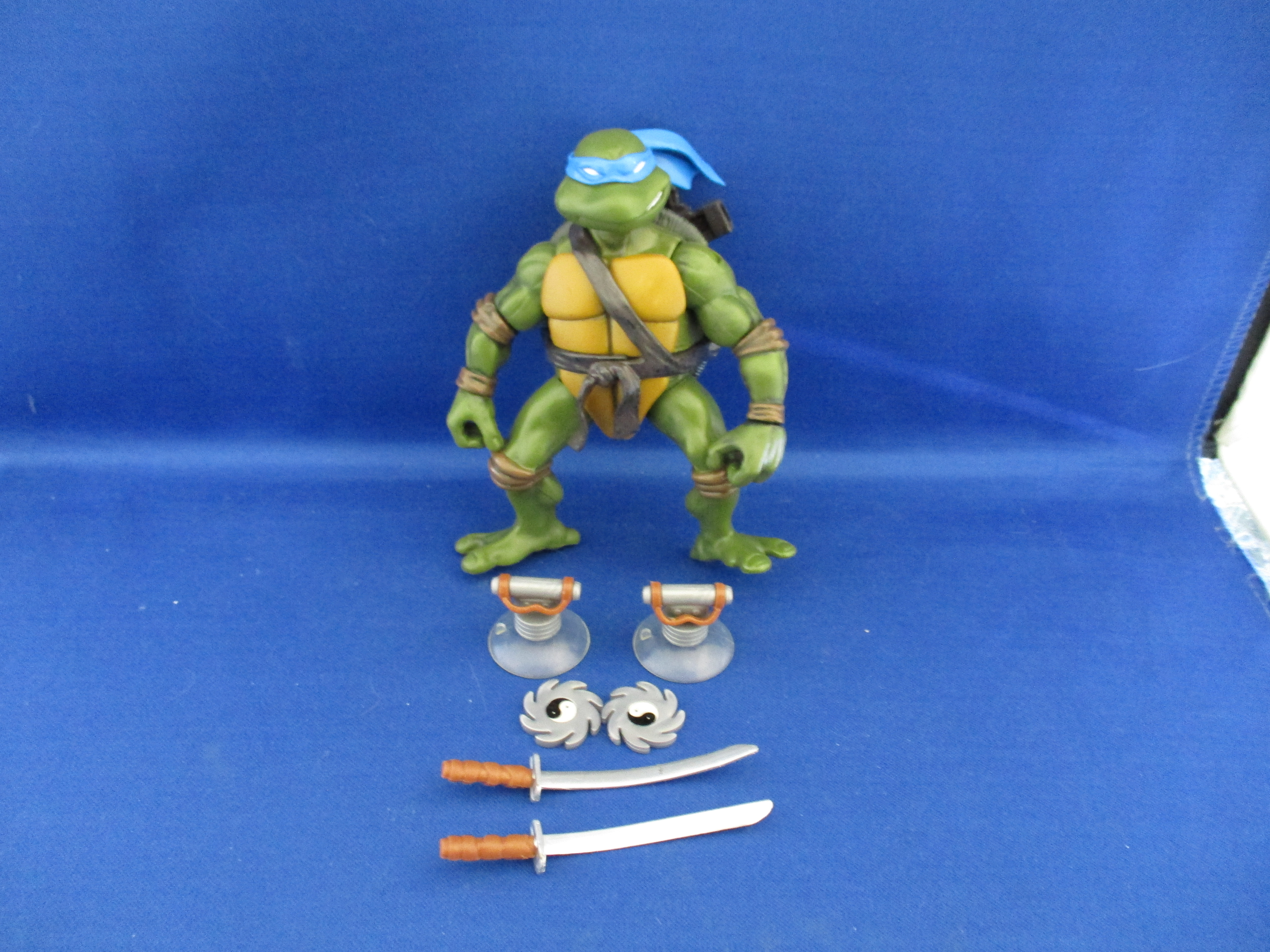 TMNT 2004 Leonardo – Crowemag Toys