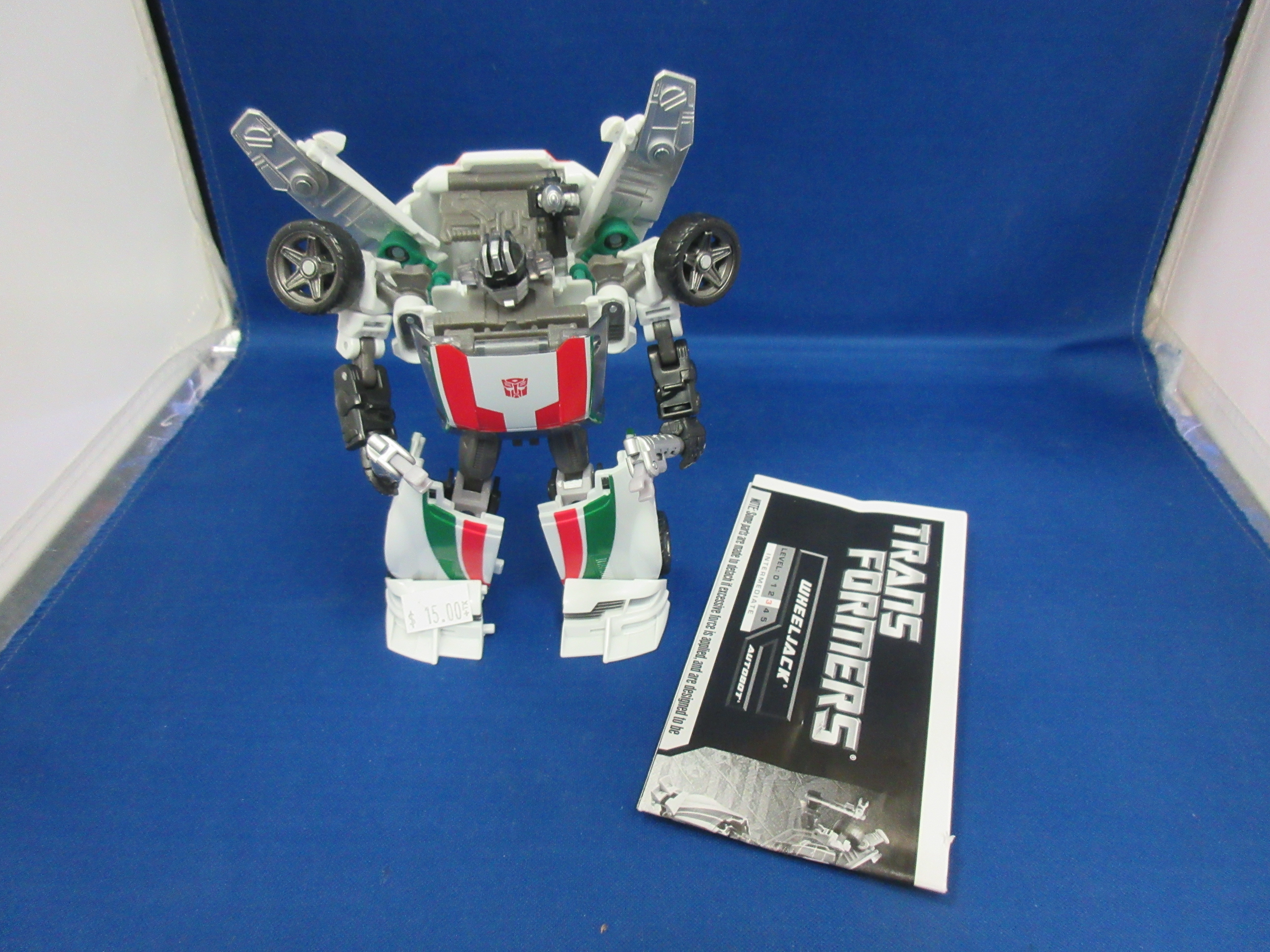 TF Universe Wheeljack – Crowemag Toys