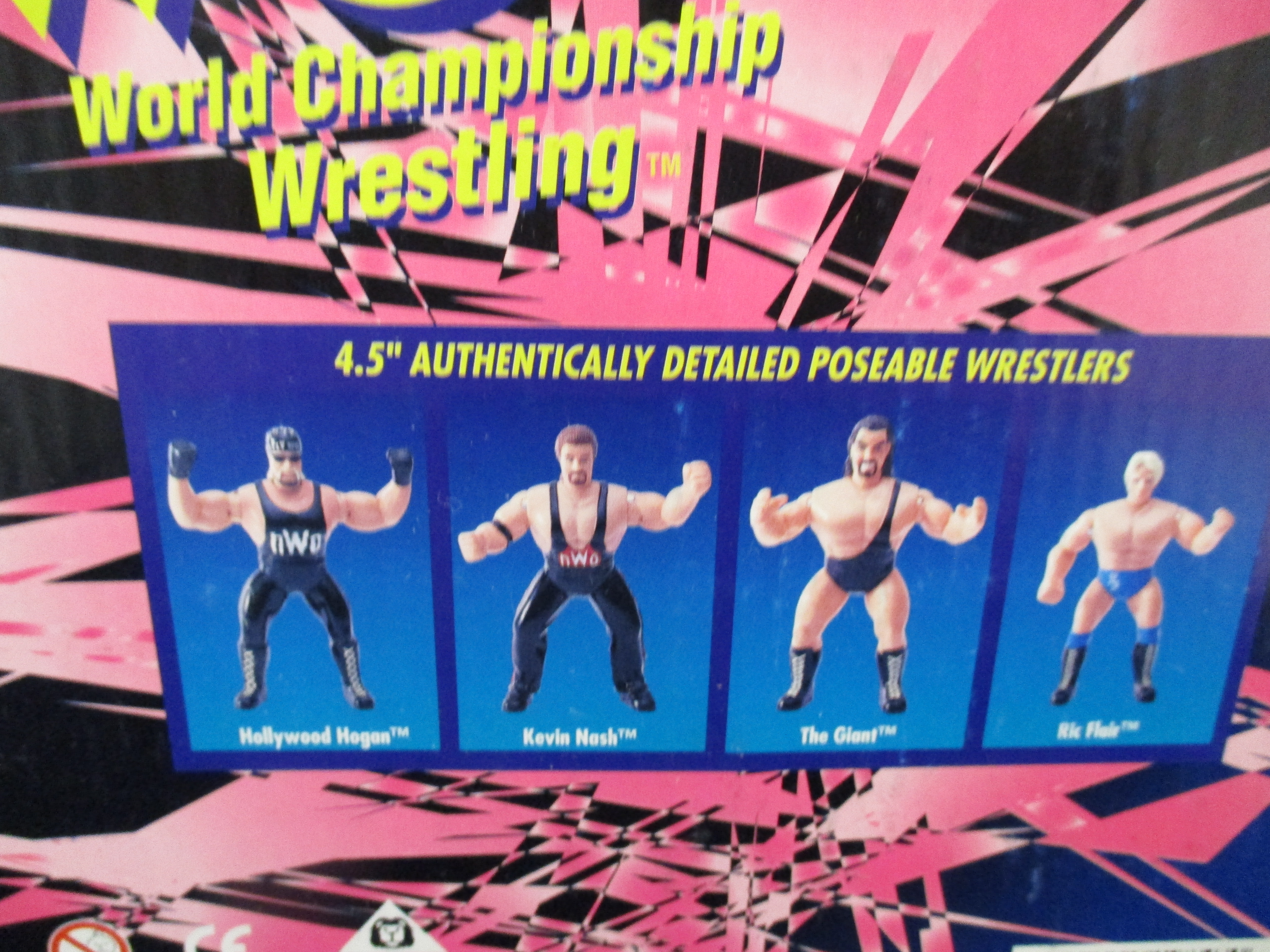 WCW 4.5 INCH Figure Set W/ Cage And Ring – Crowemag Toys