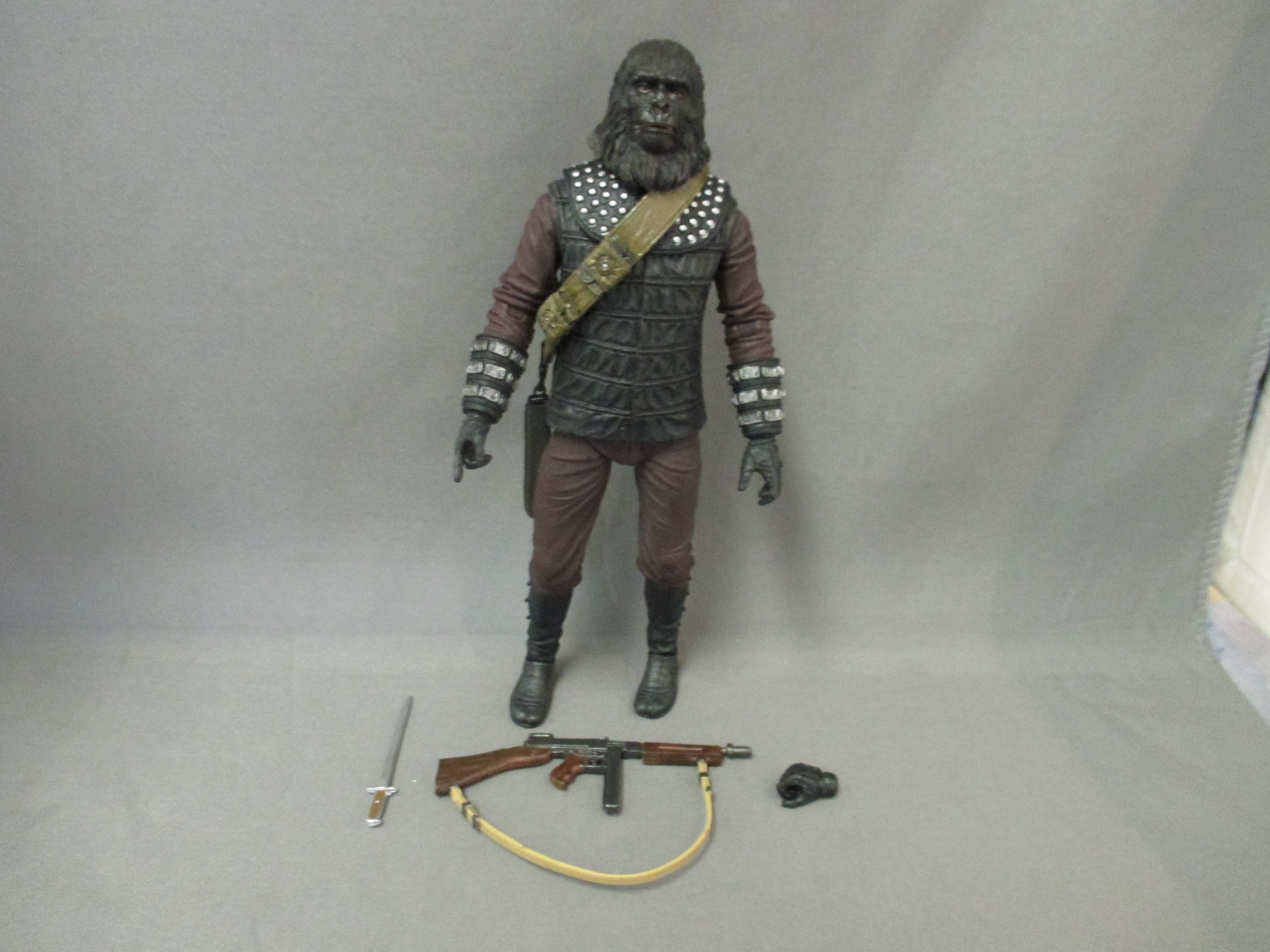 Neca Planet Of The Apes General Aldo – Crowemag Toys