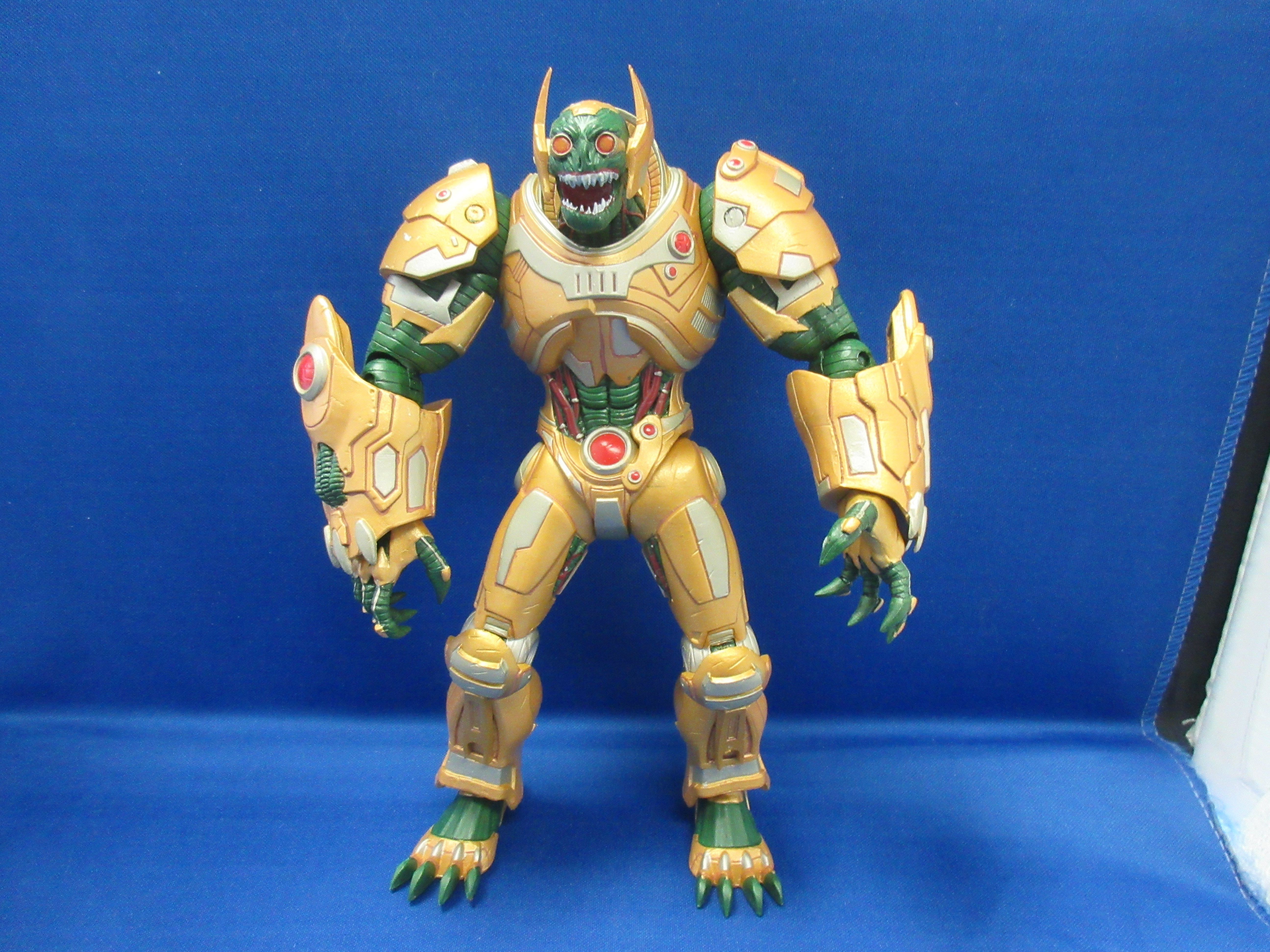 Parademon – Crowemag Toys