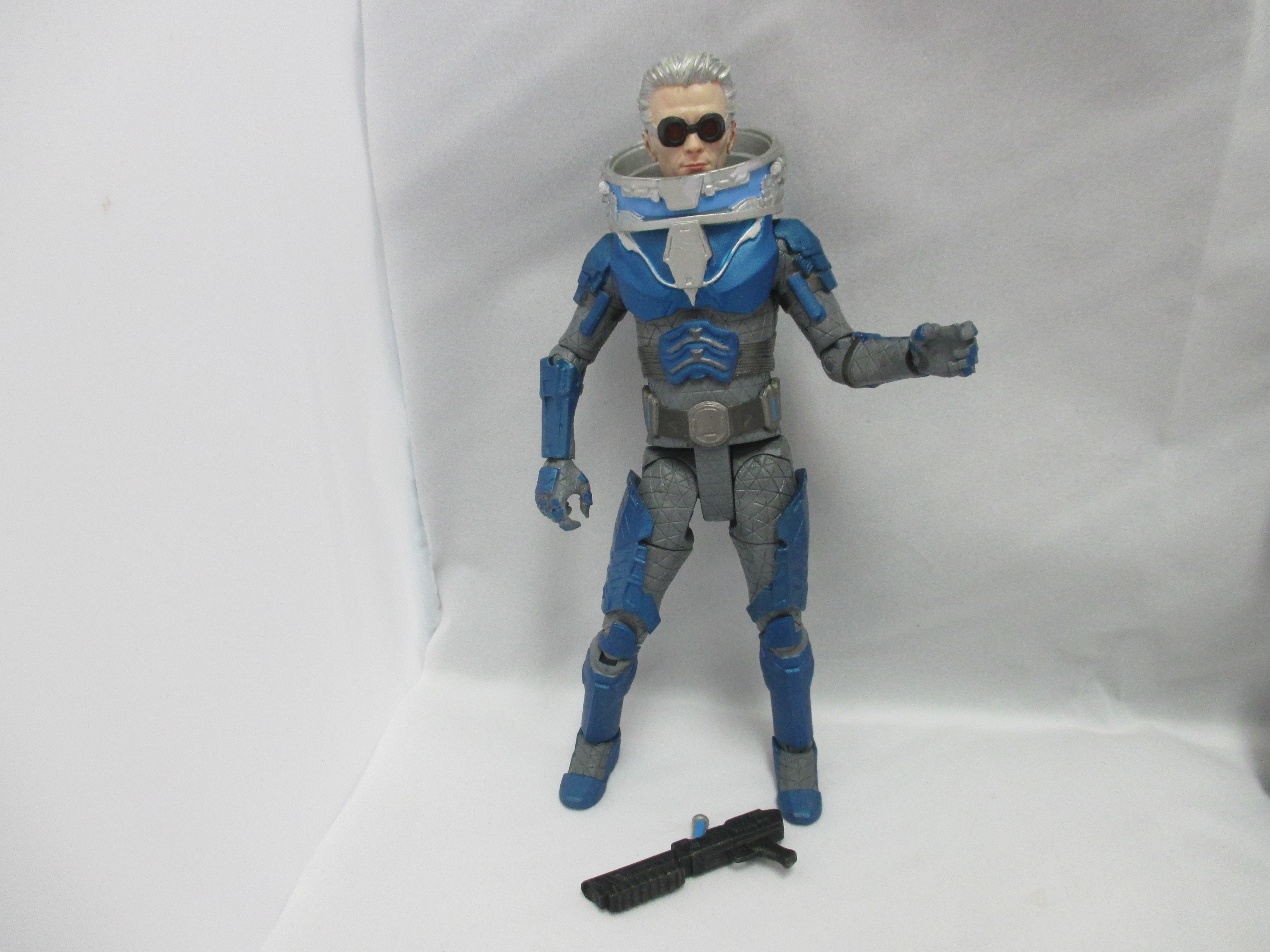 DC Gotham Victor Freeze – Crowemag Toys
