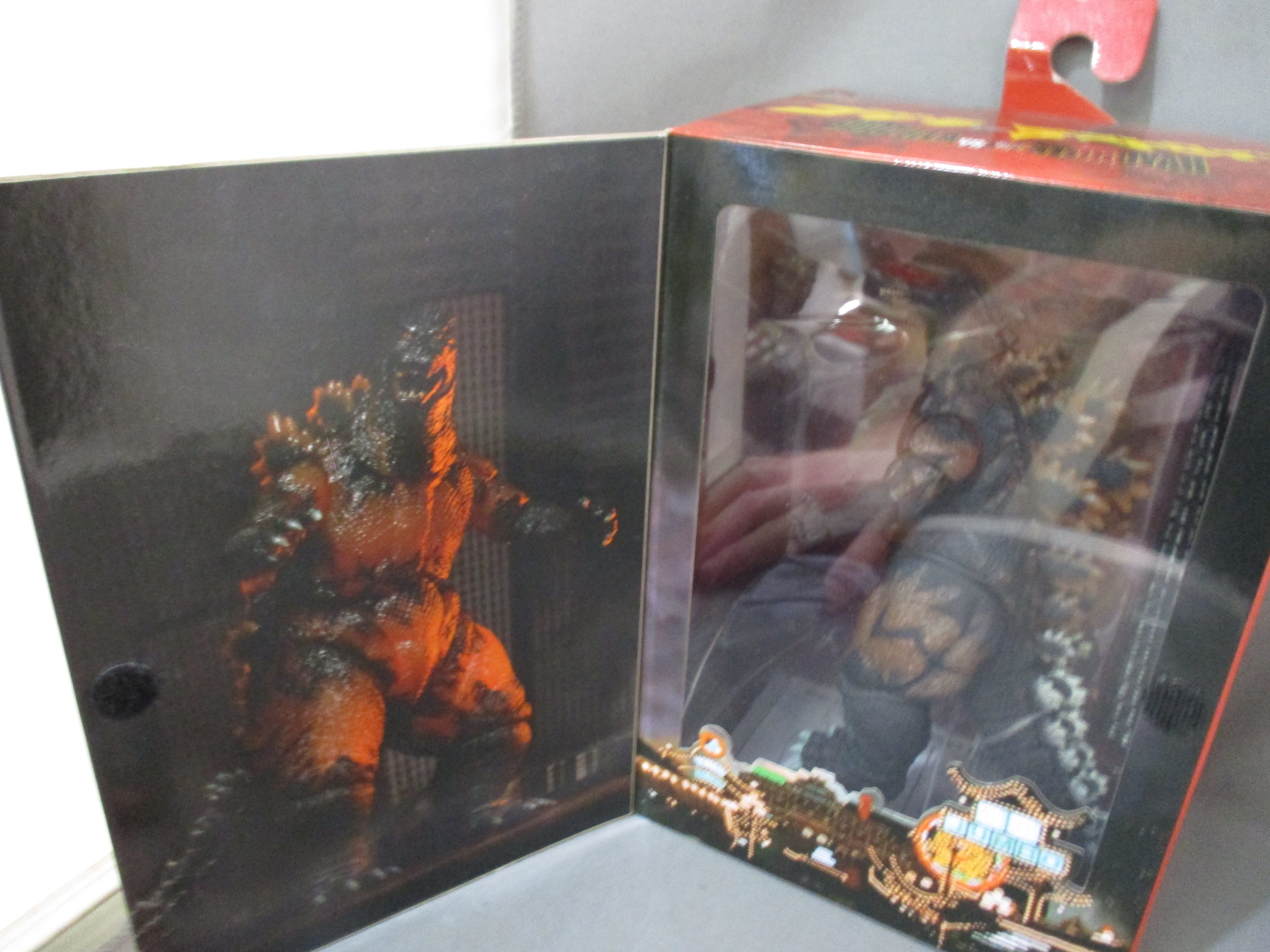 NECA Godzilla vs. Destroyah Burning Godzilla – Crowemag Toys