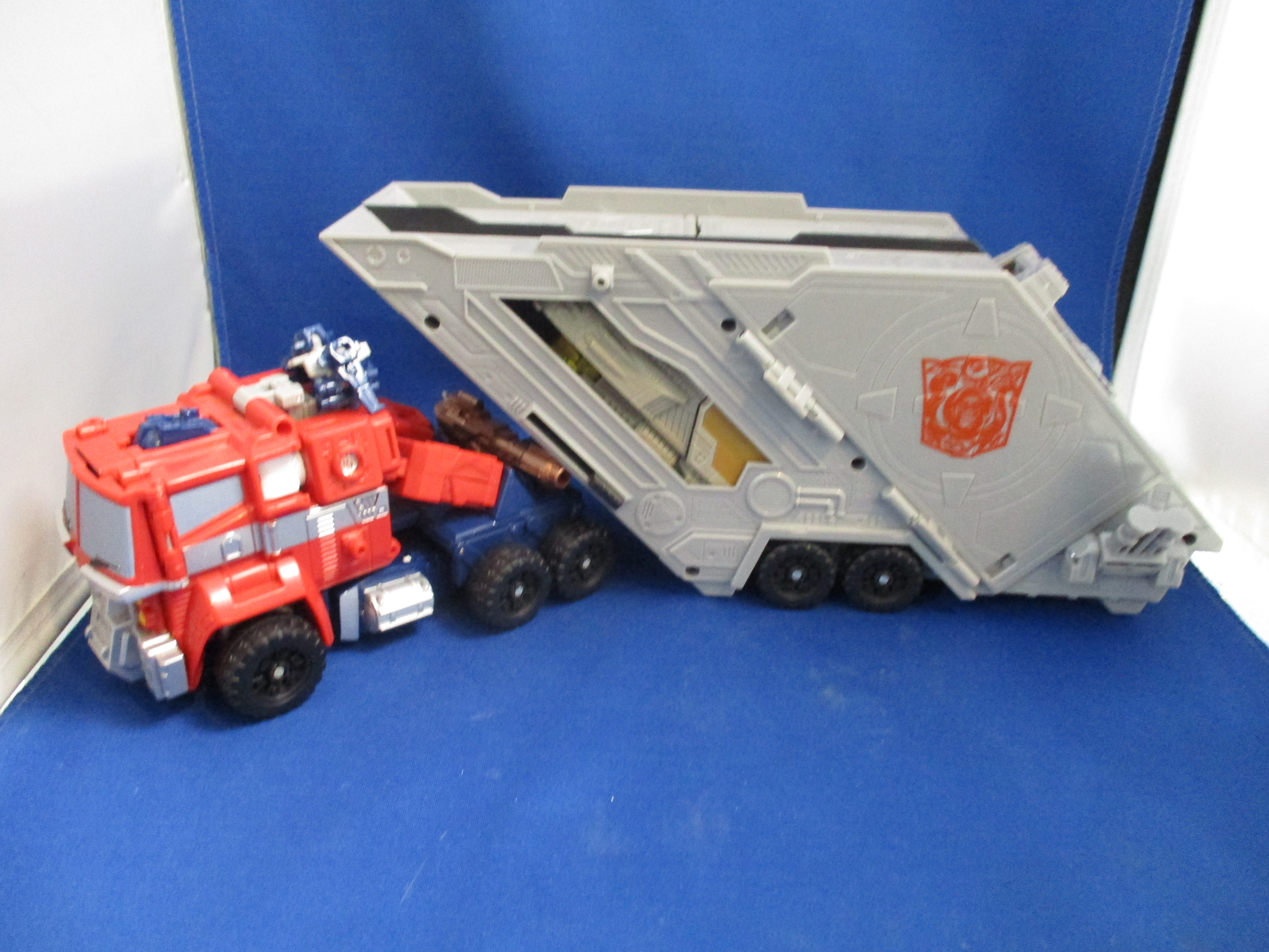 Transformers Year of the Snake Optimus Prime – Crowemag Toys