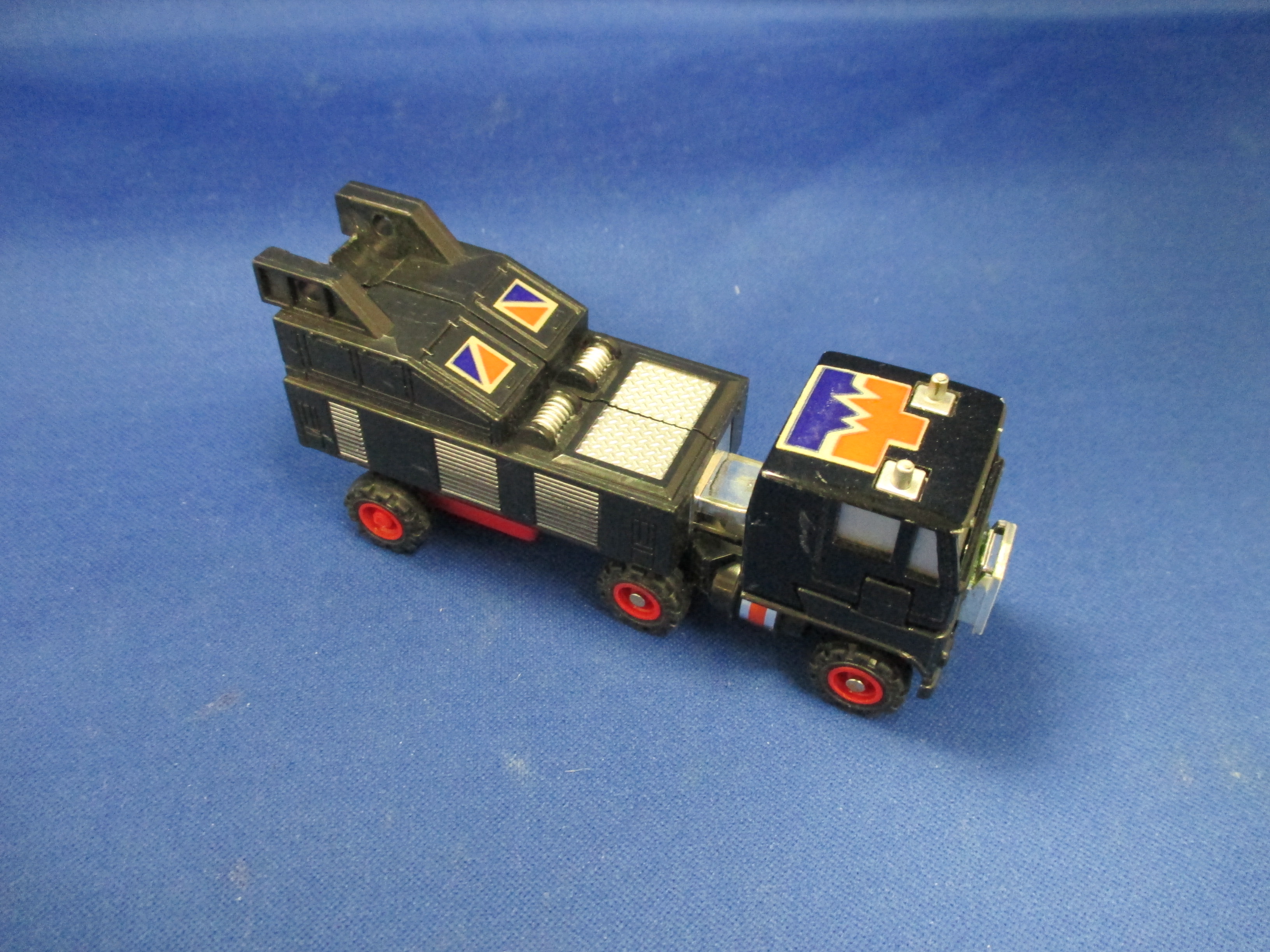 Moto-Bot Crane – Crowemag Toys