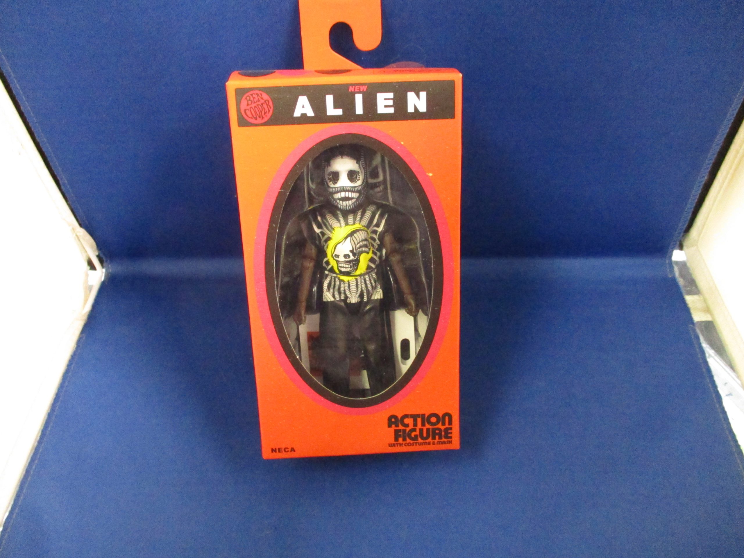NECA Ben Cooper Kids Wave 3 Alien – Crowemag Toys