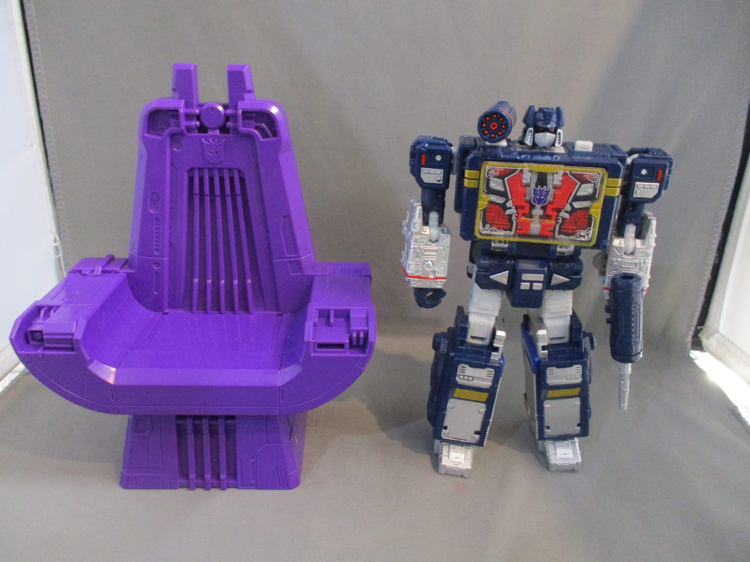 Tfs Takara Tomy Transformers Dramatic Capture Series – Crowemag Toys