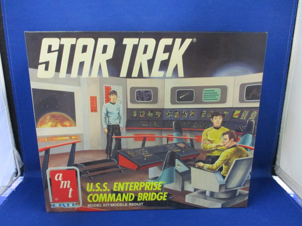 AMT Star Trek Model Kit #6007 U.S.S. Enterprise Command Bridge ...