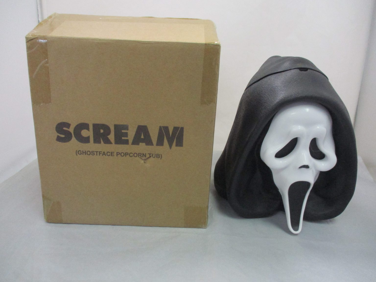 Scream Ghostface Popcorn Bucket – Crowemag Toys