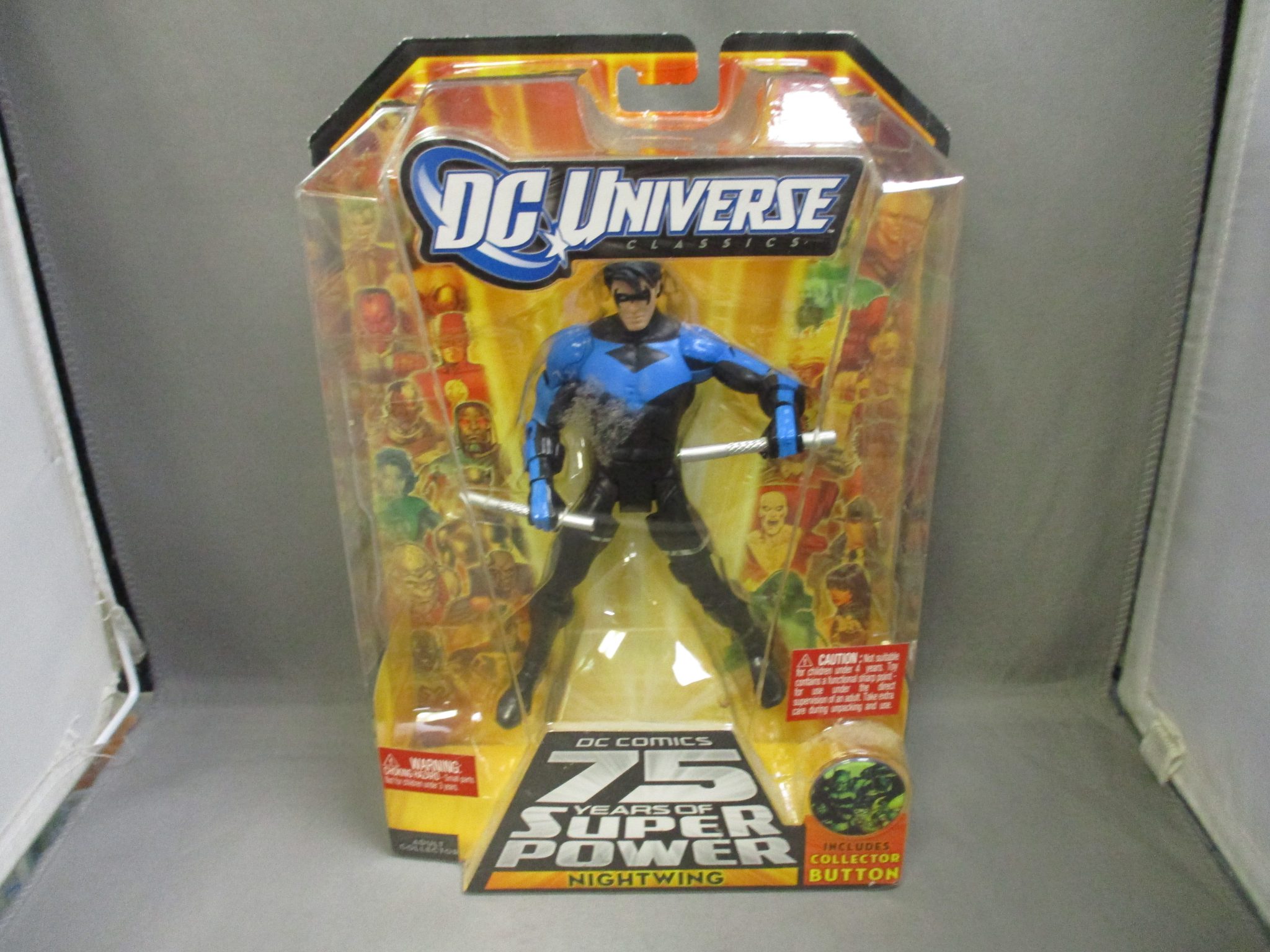 DC Universe Classics 75 Years Nightwing – Crowemag Toys
