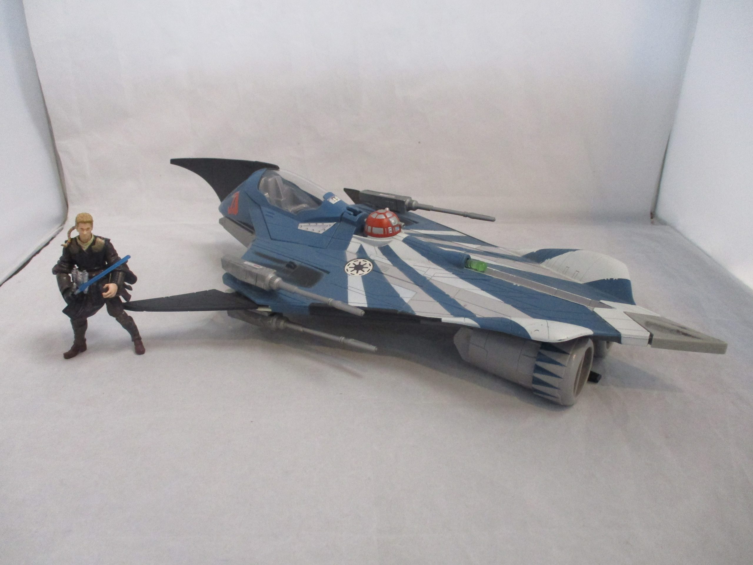 Clone Wars Anakin’s Jedi Starfighter – Crowemag Toys