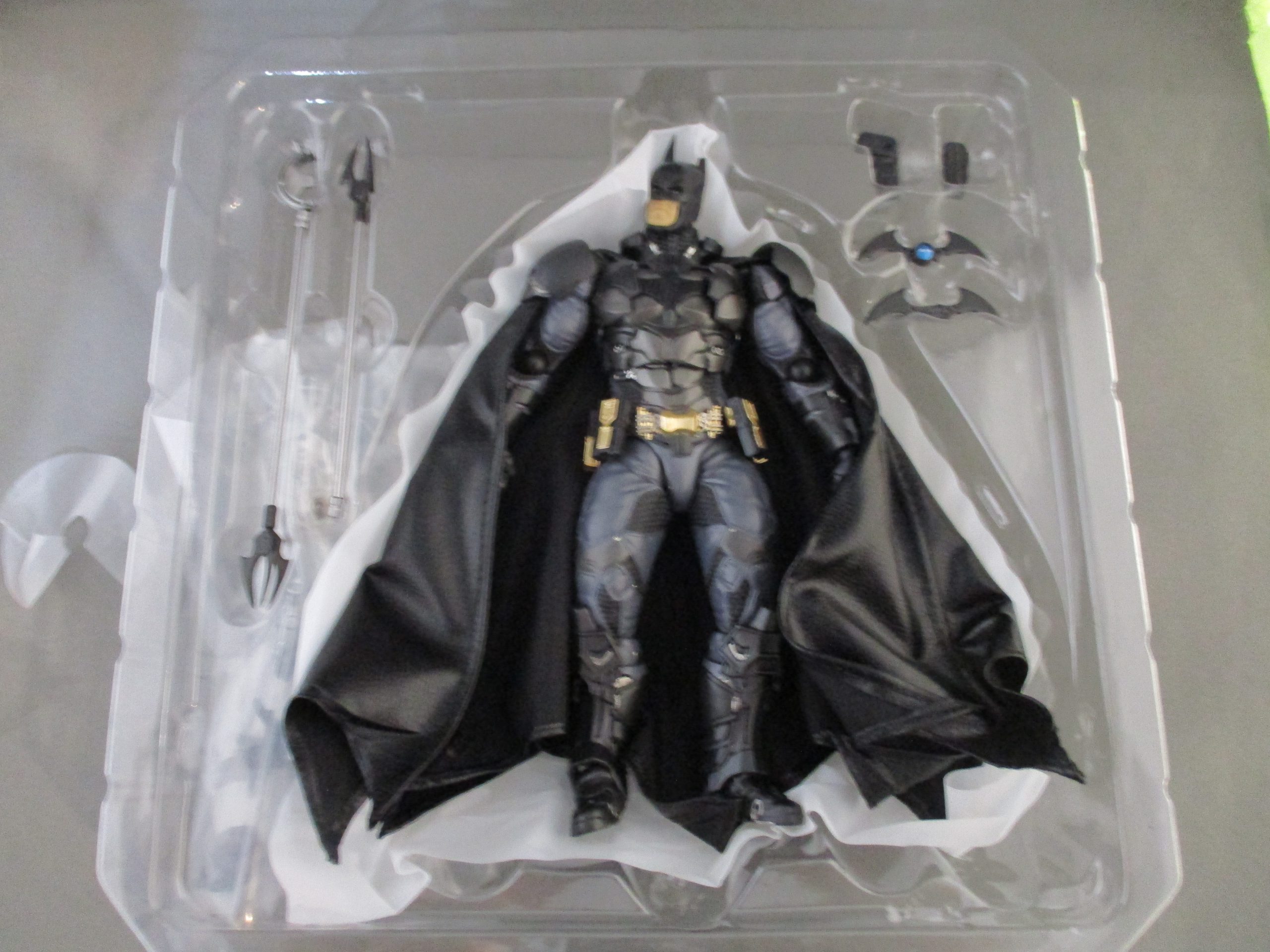 Revoltech Amazing Yamaguchi Batman Arkham Knight – Crowemag Toys