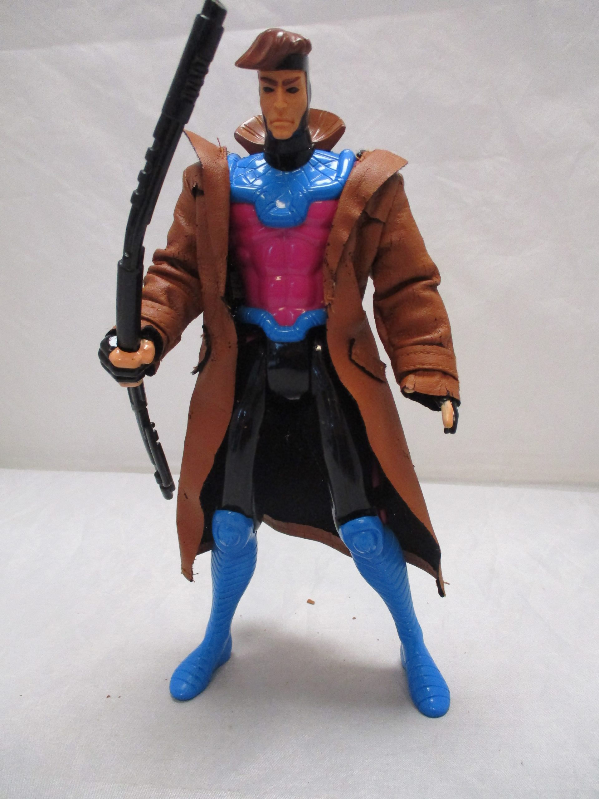 Marvel Universe 10 Inch Gambit – Crowemag Toys