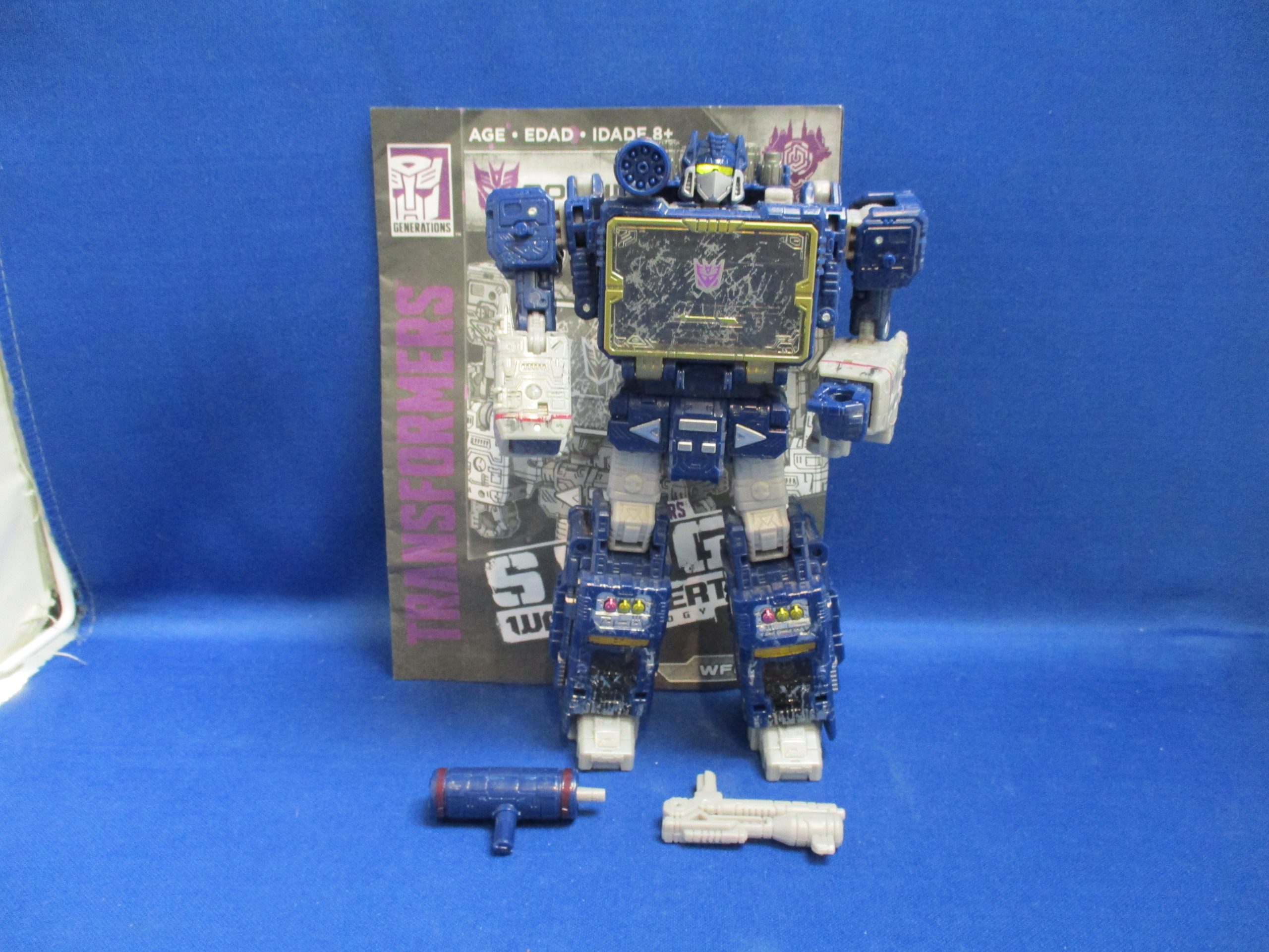 WFC Siege Soundwave – Crowemag Toys